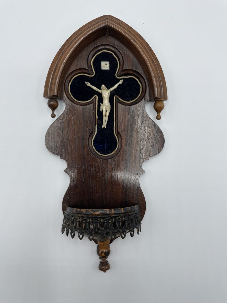 Bénitier décoratif mural - Ressourcerie Histoires Sans Fin