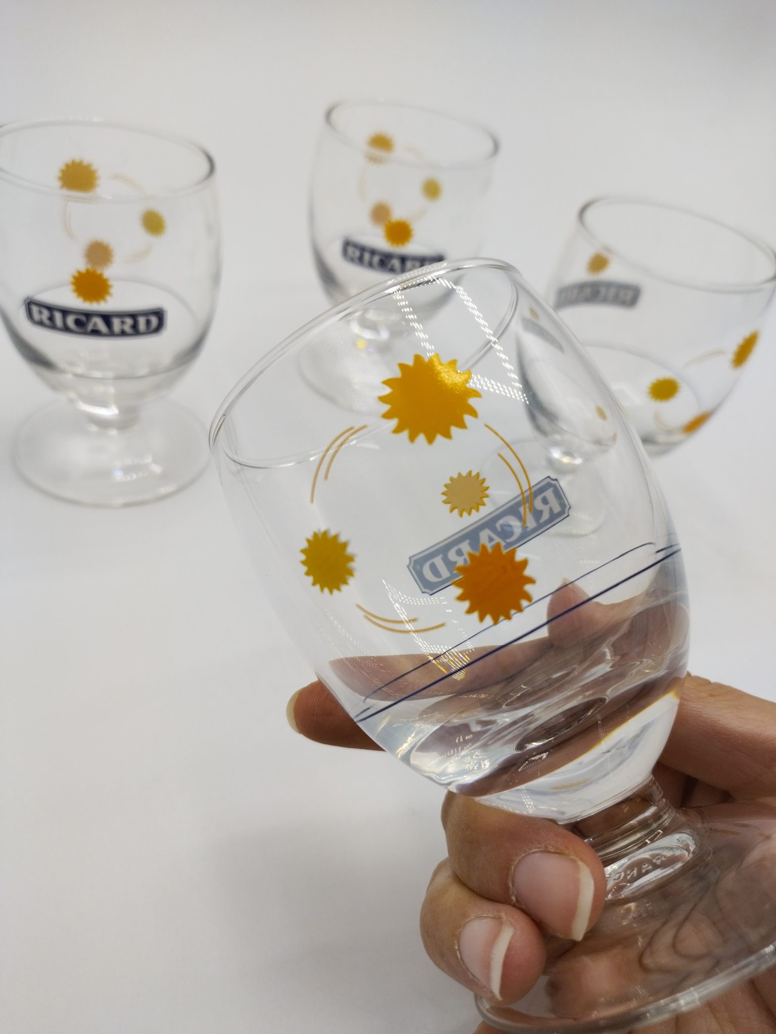 Lot de 4 verres ballons bibi Ricard Arc France - Ressourcerie Histoires ...