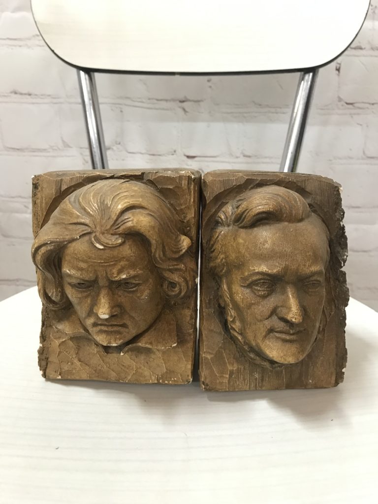 Serre livres Ceracast - Ressourcerie Histoires Sans Fin