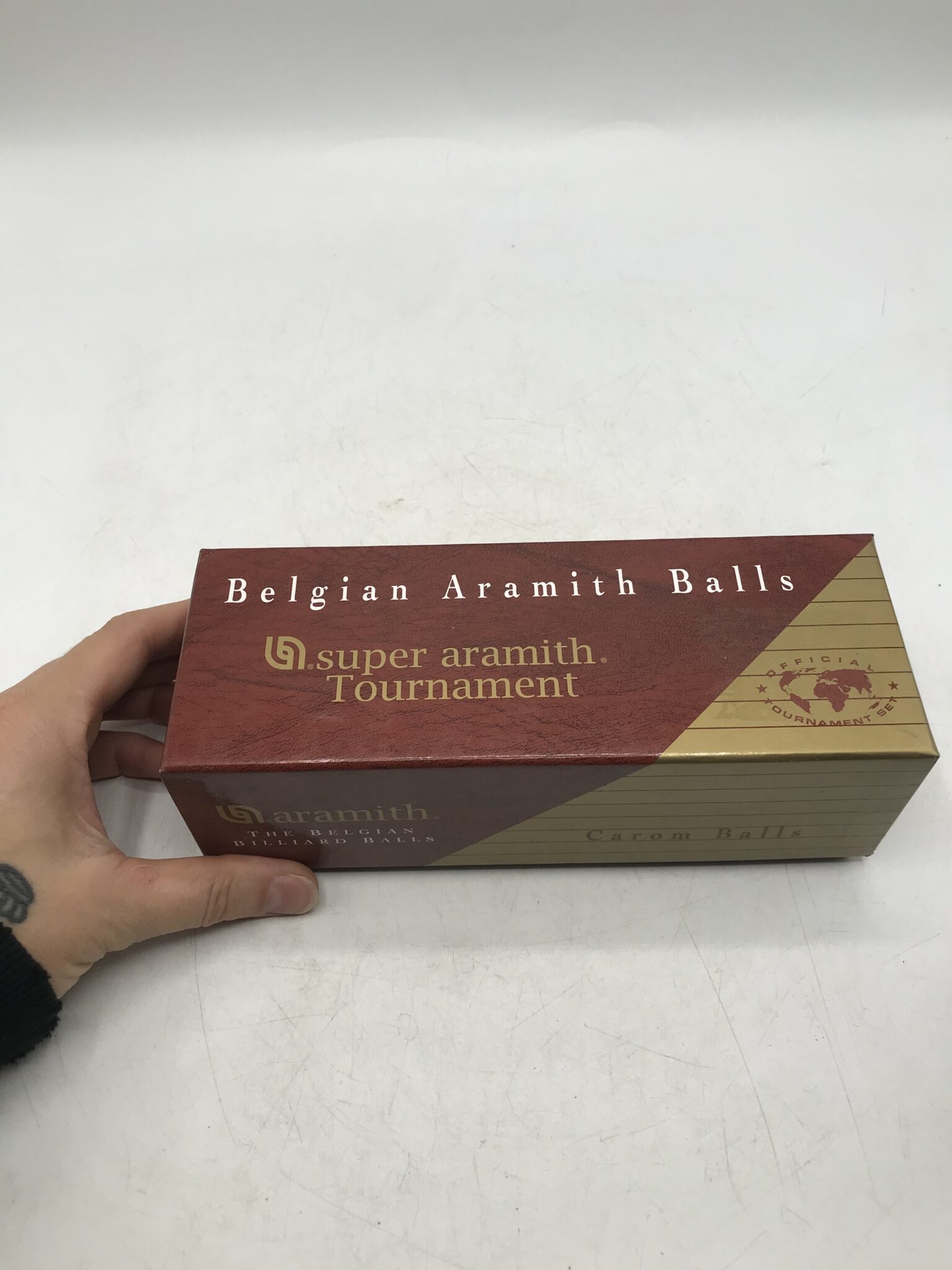 Deux sets de 3 boules de billard - Ressourcerie Histoires Sans Fin
