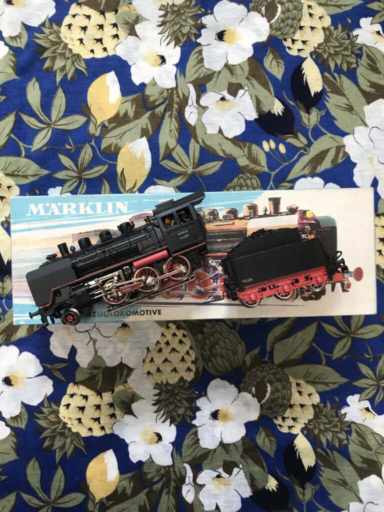 Locomotive Marklin 3003 FM800 - Ressourcerie Histoires Sans Fin