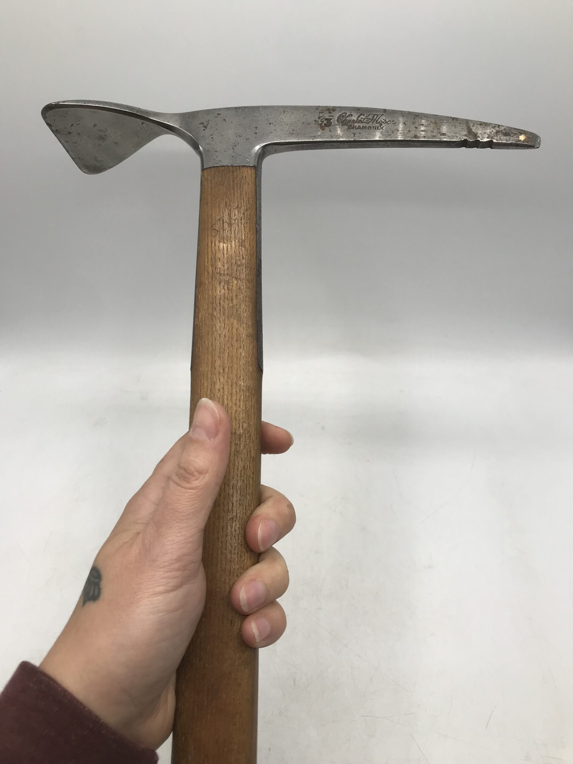 Piolet bois Charlet Moser n°3 vintage - Ressourcerie Histoires Sans Fin