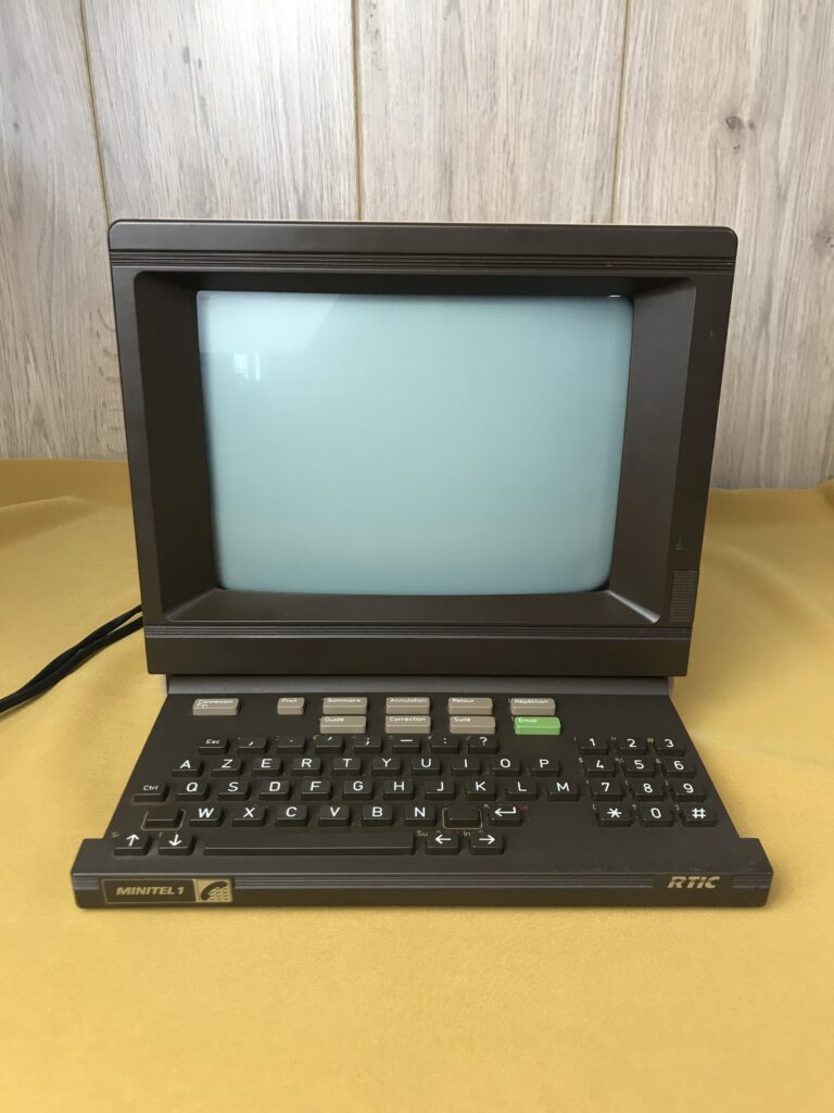 Minitel 1 France télécom - Ressourcerie Histoires Sans Fin
