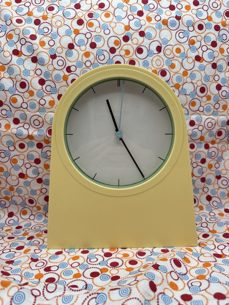 Horloge vintage design Ikea Poffare par Maria Baliova - Ressourcerie ...